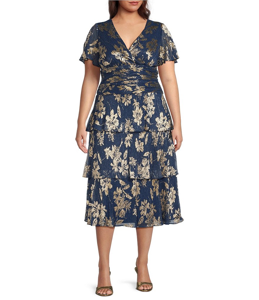 Ignite Evenings Plus Size Short Sleeve V Neck Tiered Floral Midi Dress