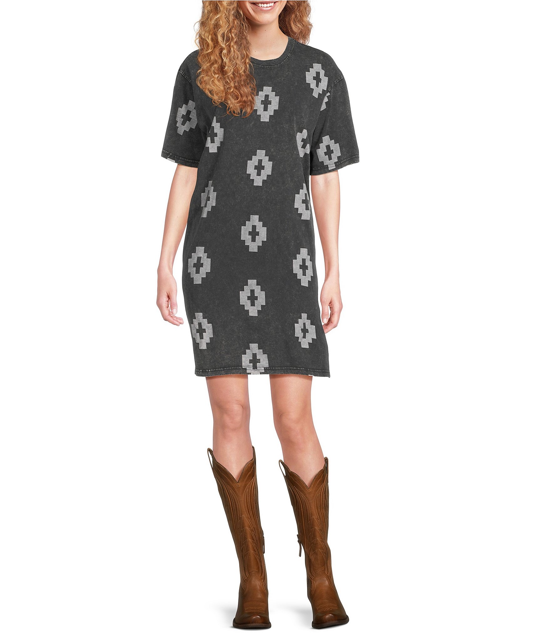 Ariat Isela Short Sleeve Crew Neckline Shift Tee Dress | Dillard's