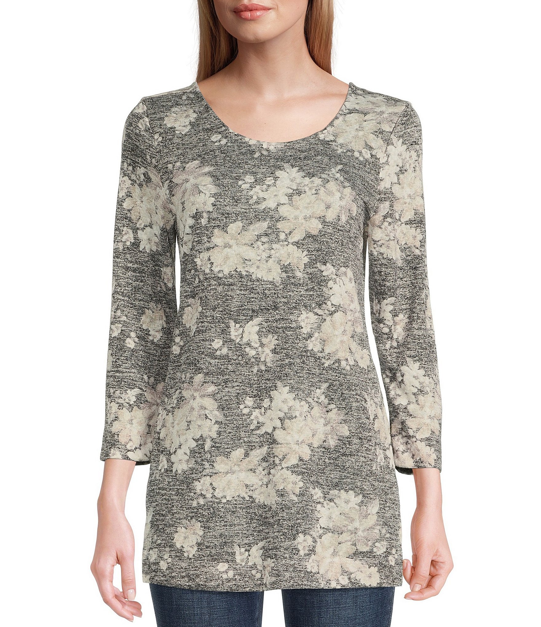 Bobeau Textured Floral Print 3 4 Sleeve Jewel Neck Side Slit Top
