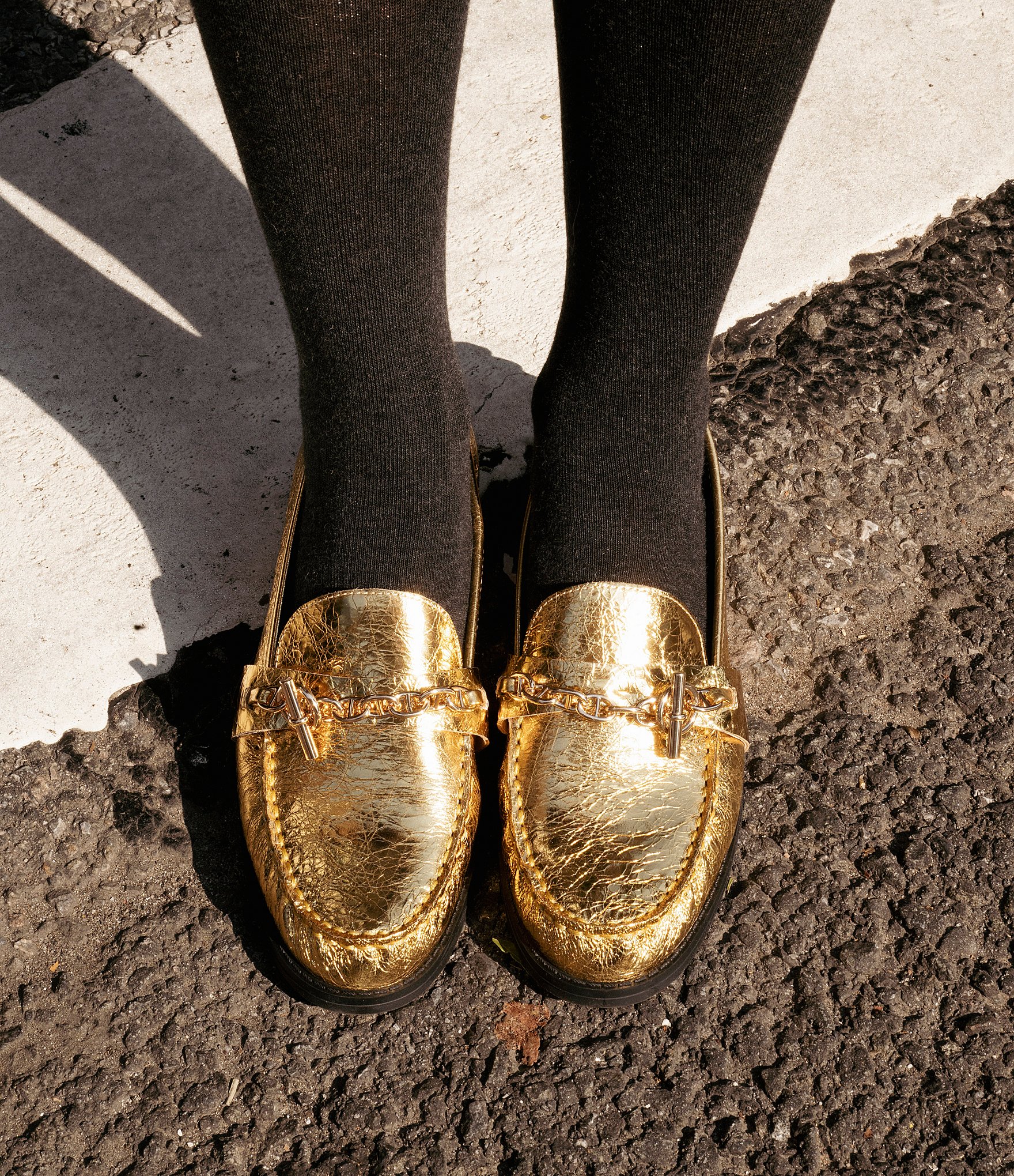 Gianni Bini X Lilly Sisto Cole Chain Ornament Crinkle Metallic Loafers Dillards