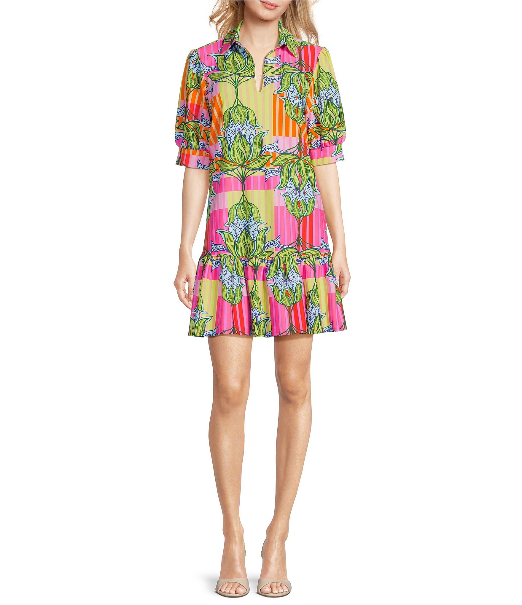 Jude Connally Tierney Lotus Floral Print Knit Point Collar V Neck Short