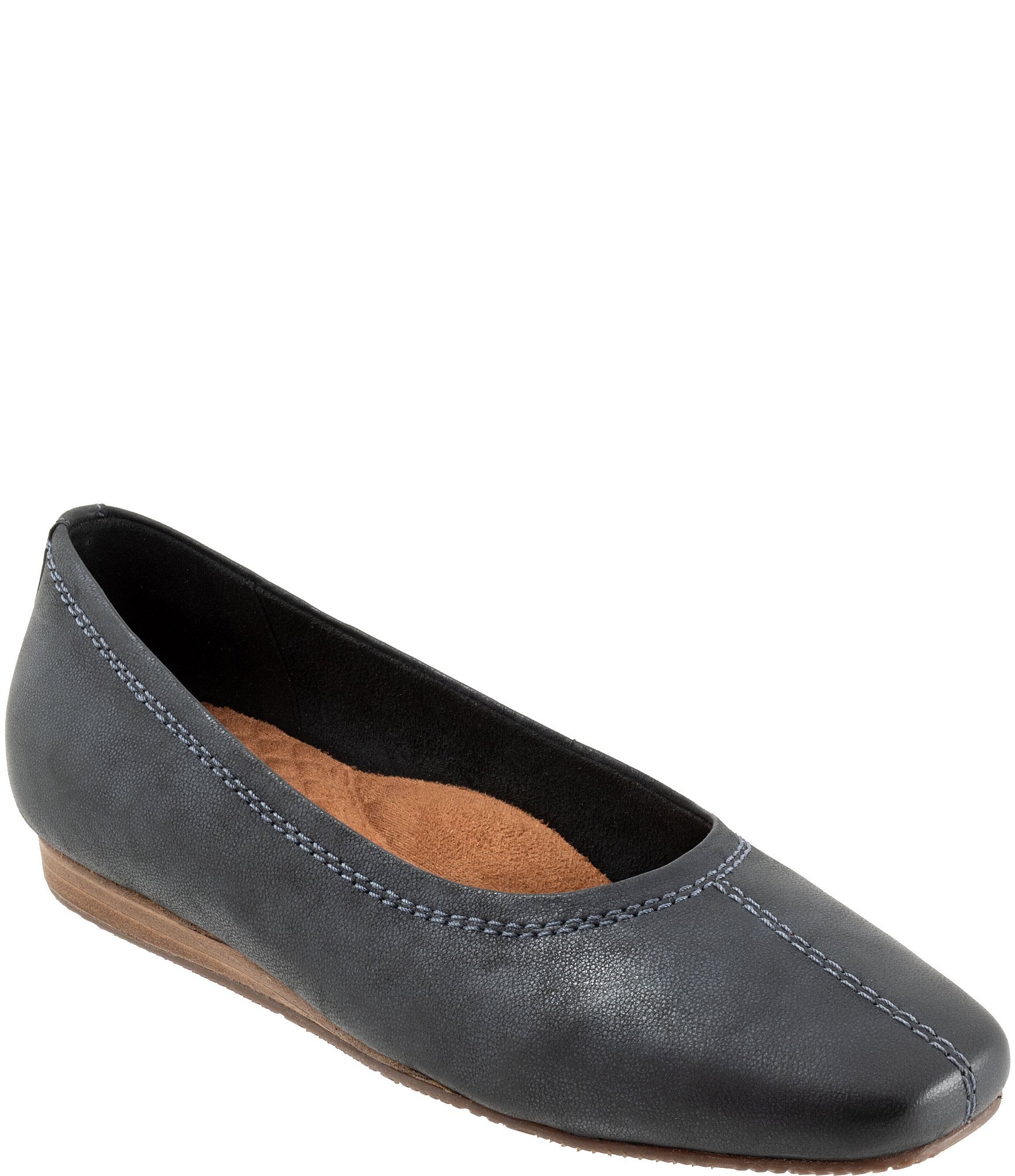 SoftWalk Vera Cruz Pearlized Leather Wedge Pumps | Dillard's