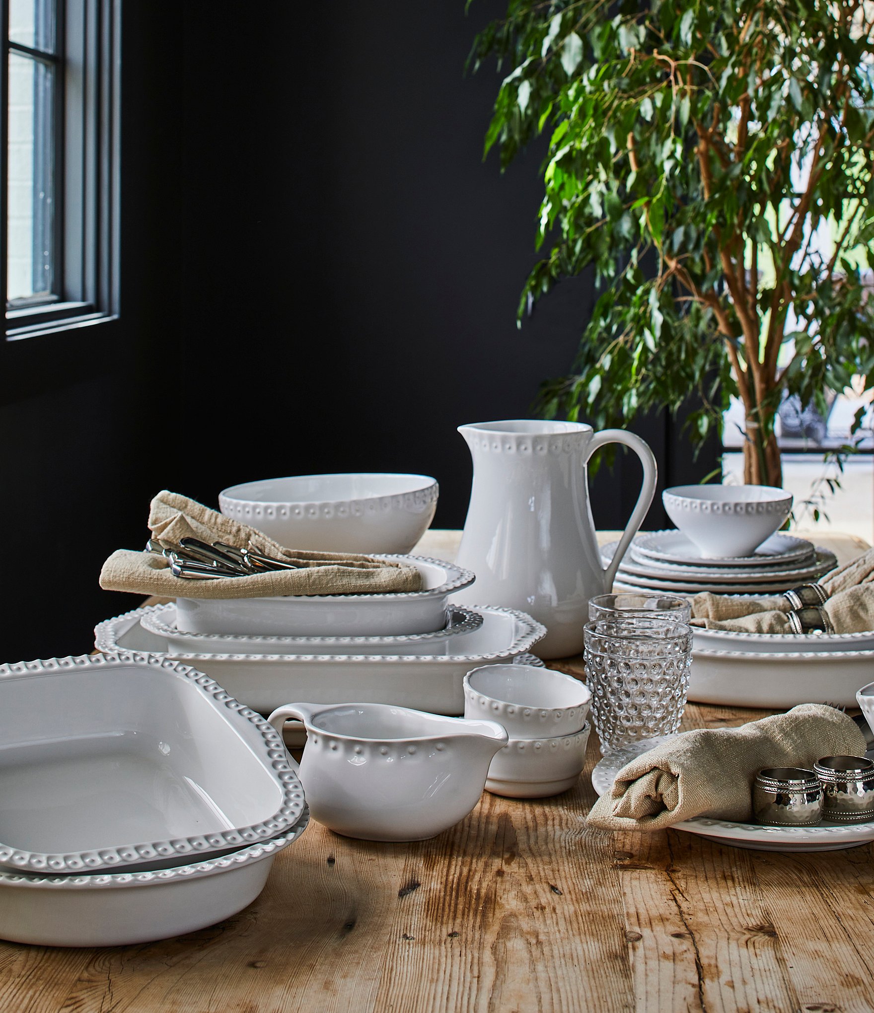 Southern Living Alexa Collection Pitcher | Hamilton Place