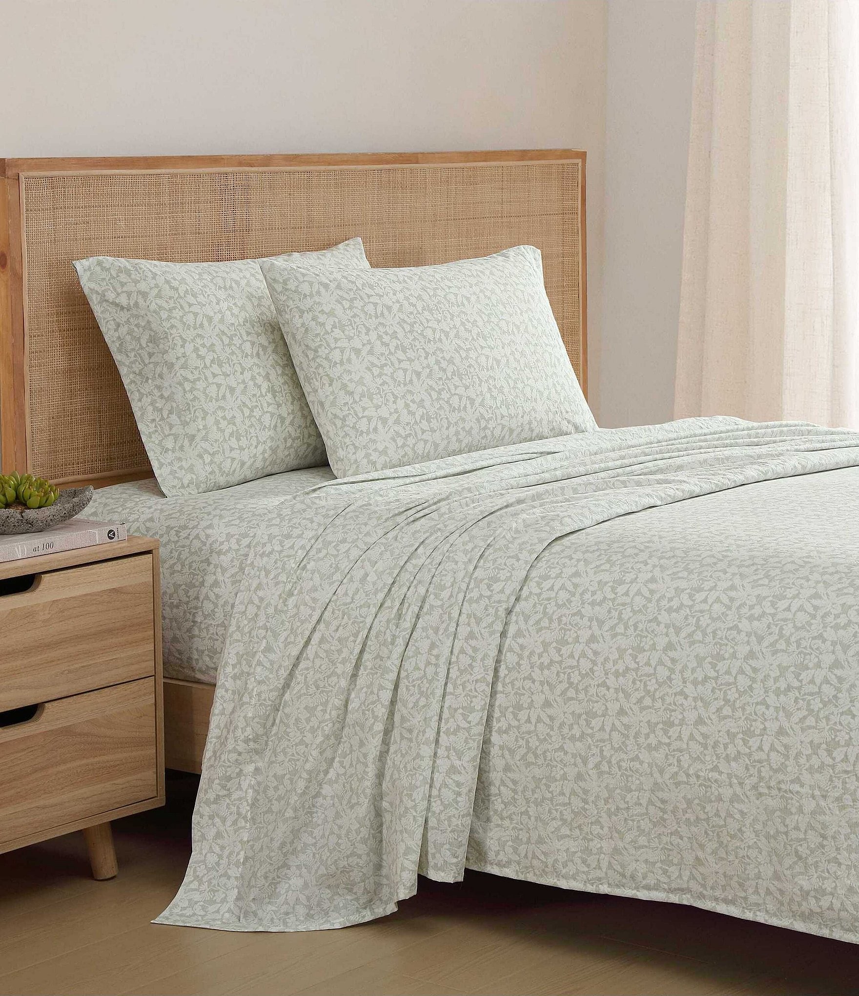 Tommy Bahama Palm Day Print Cotton Percale Sheet Set | Dillard's