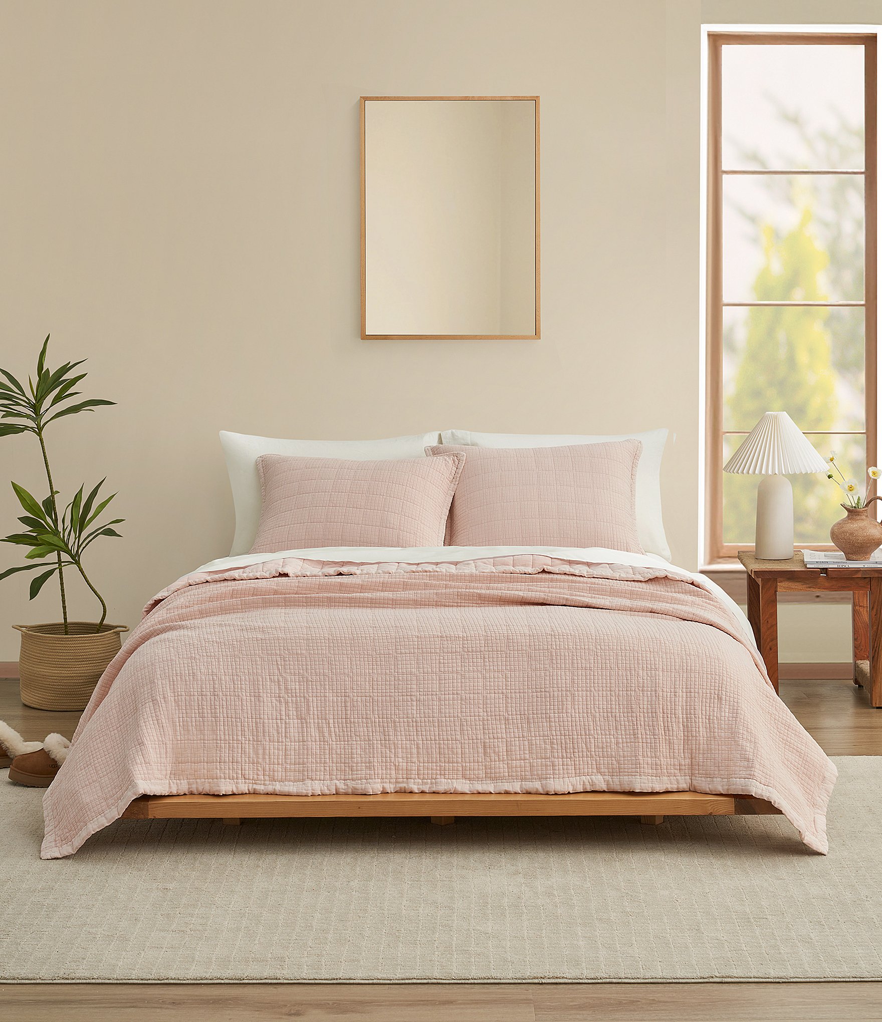 UGG Campo Quilt Mini Set | Dillard's