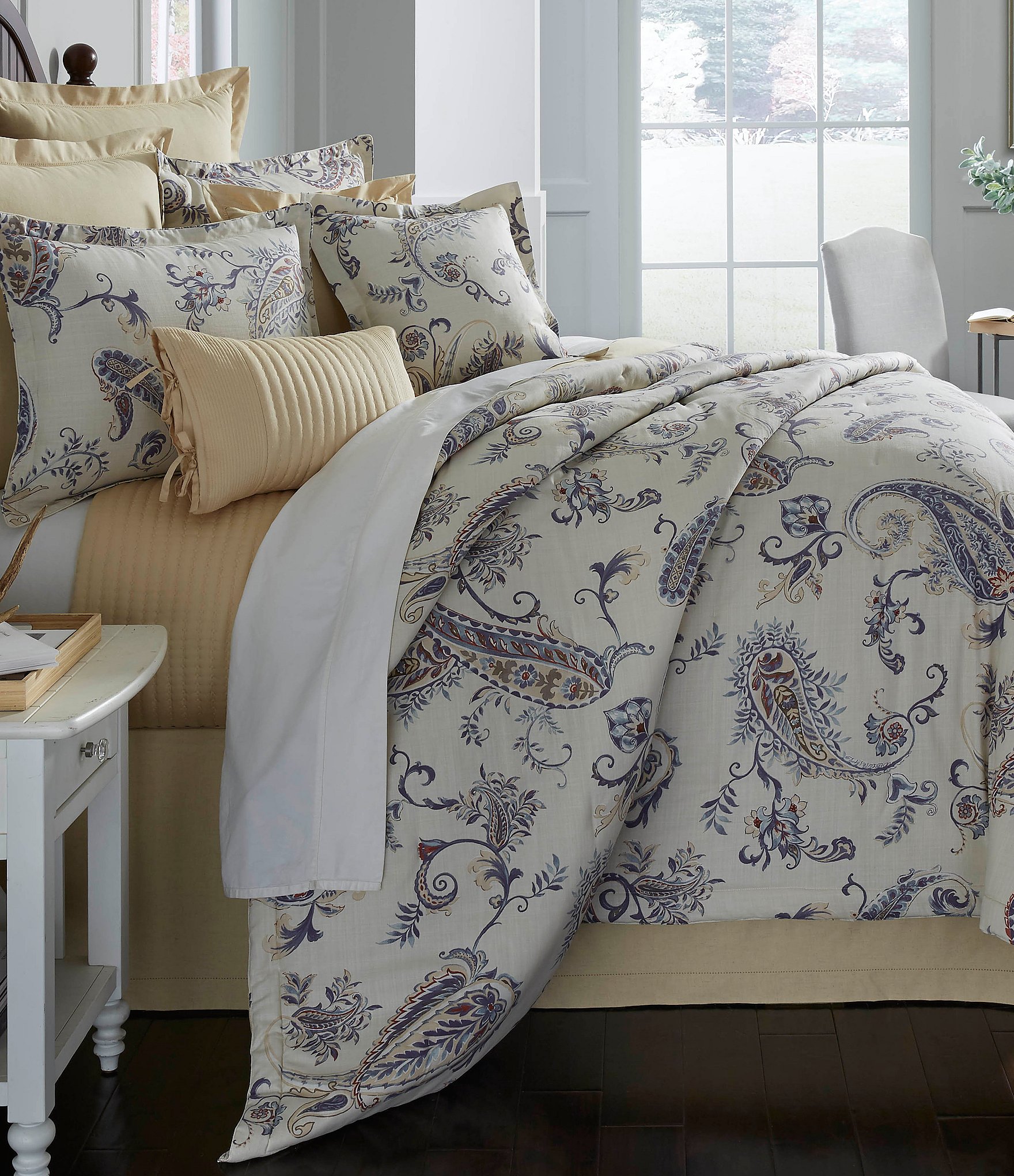 Villa By Noble Excellence Ansley Bedding Collection